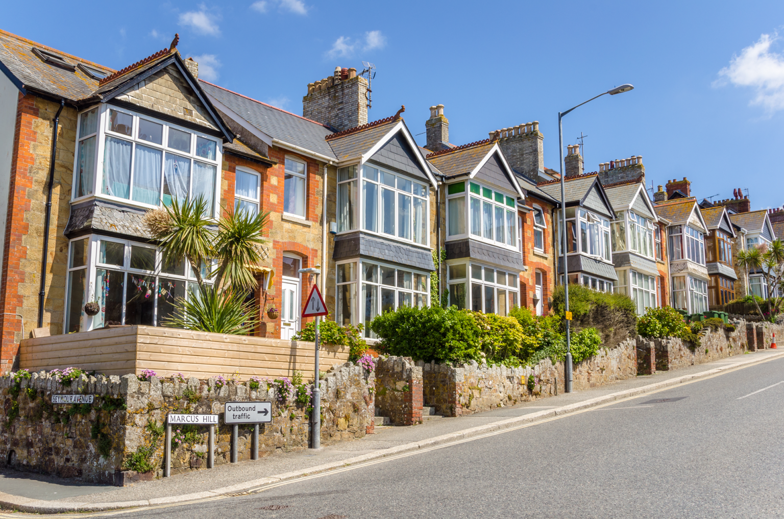 Move out of the family home during divorce? | Stephens Scown